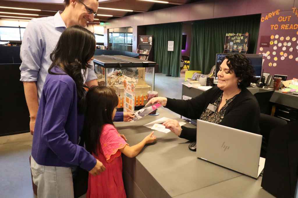 Super Library Marketing: Practical Tips and Ideas for Library Promotion